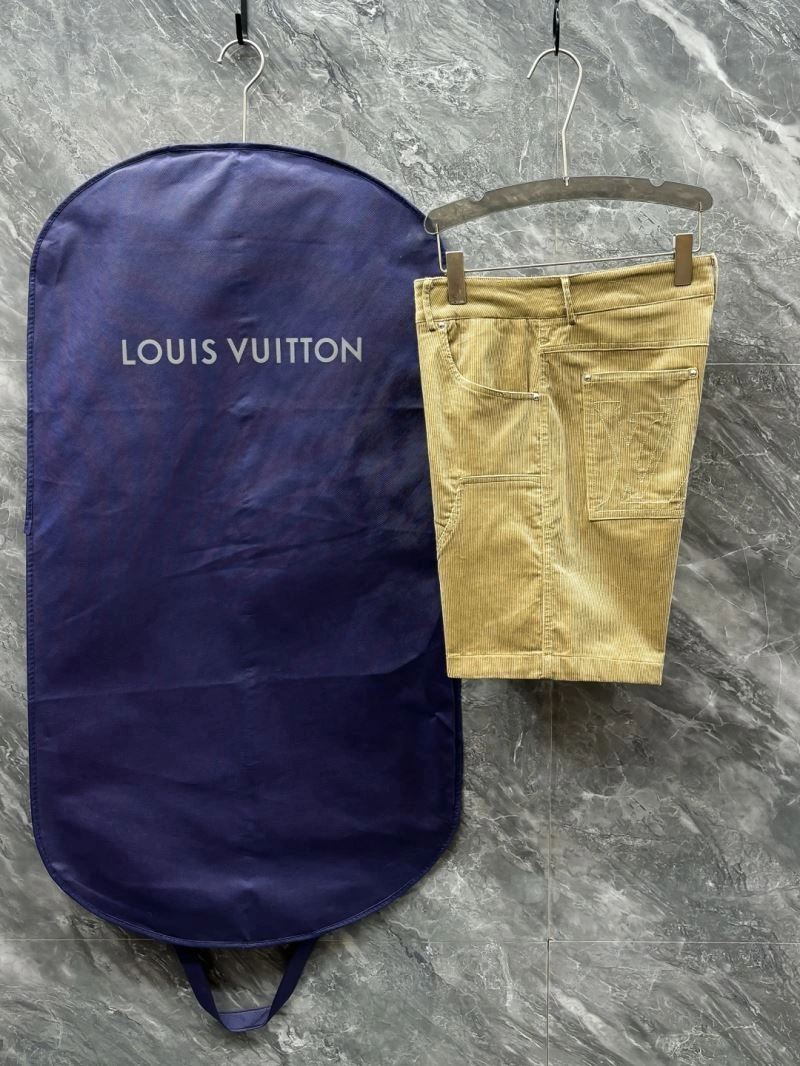 Brand-authenticated Louis Vuitton Short Pants
