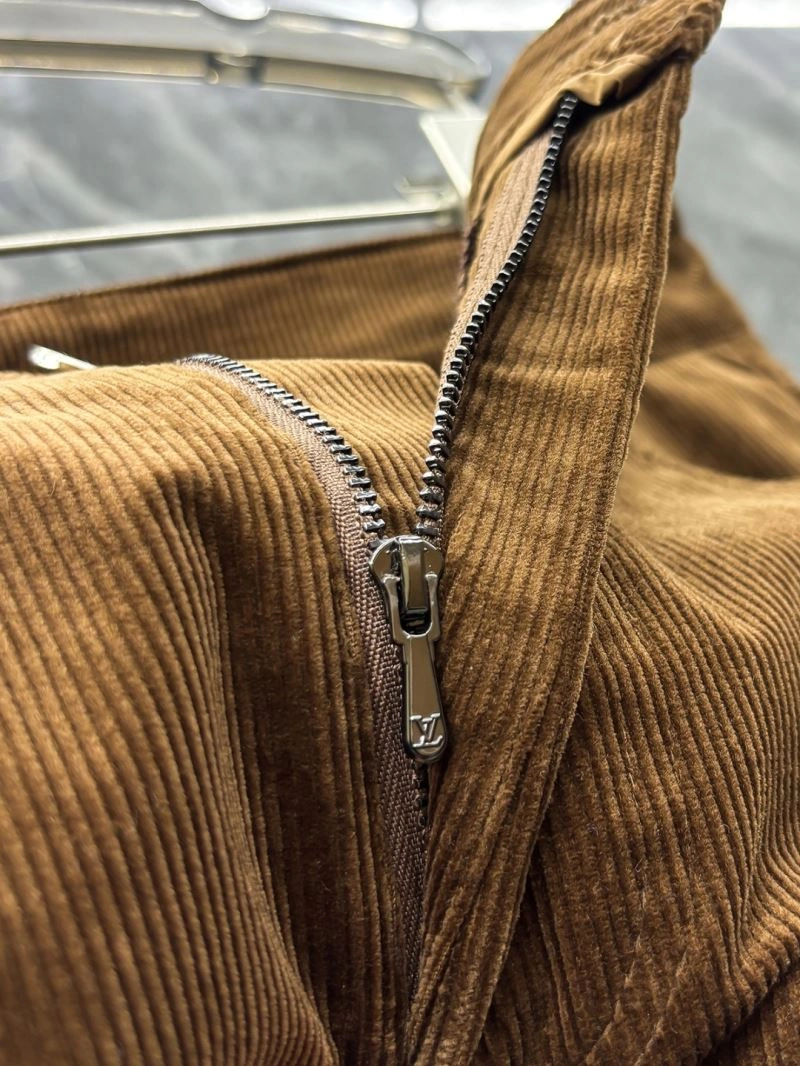 Exact replica Louis Vuitton Short Pants