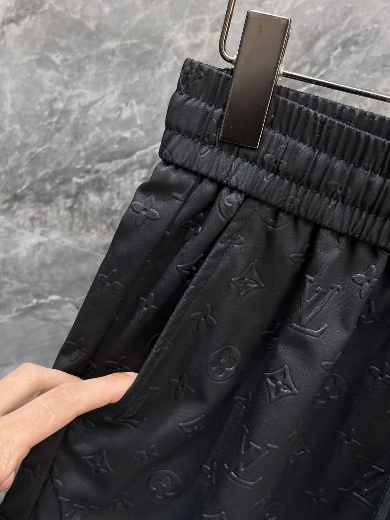 Budget-friendly Louis Vuitton Short Pants