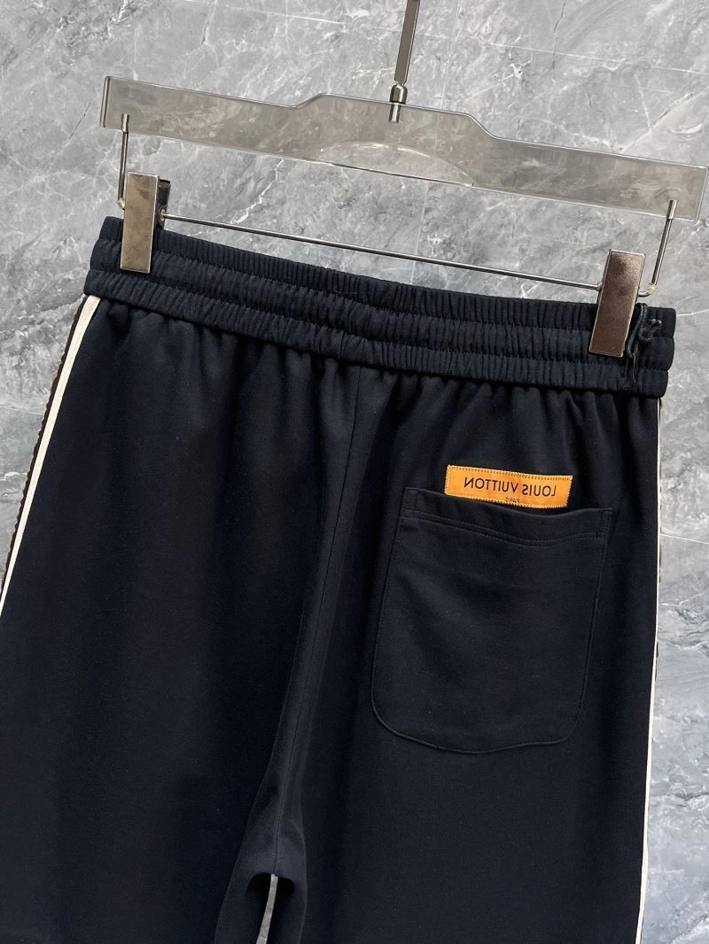 Top mirror Louis Vuitton Short Pants