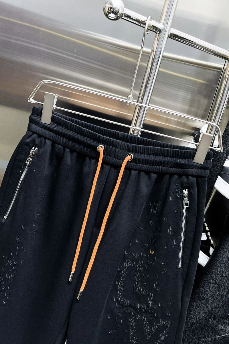 Factory-made Louis Vuitton Short Pants