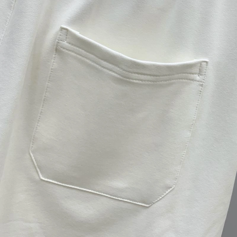Value-priced Louis Vuitton Short Pants