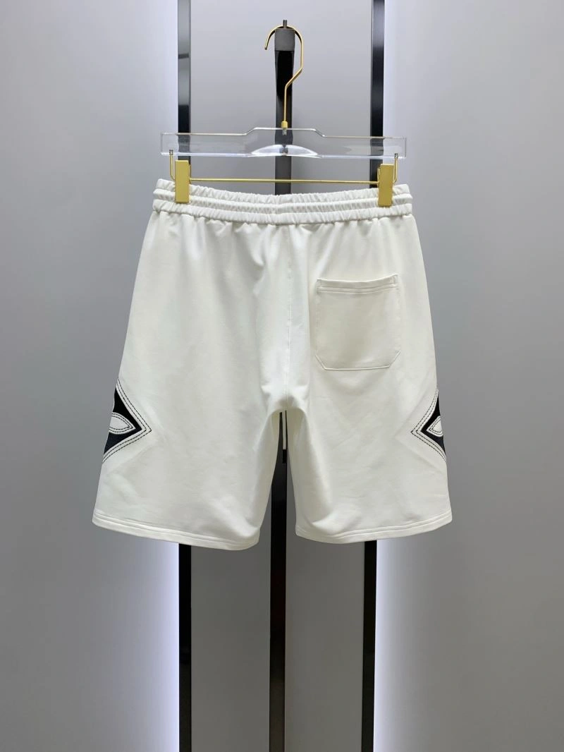 Value-priced Louis Vuitton Short Pants