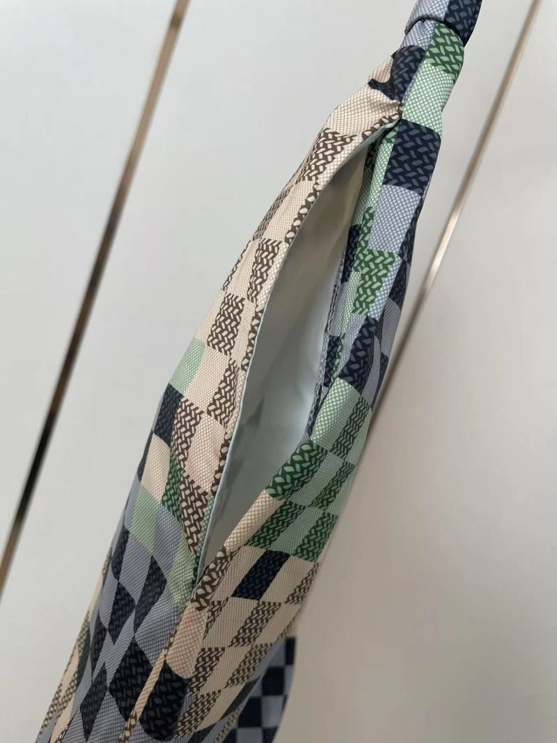 Factory-made Louis Vuitton Short Pants