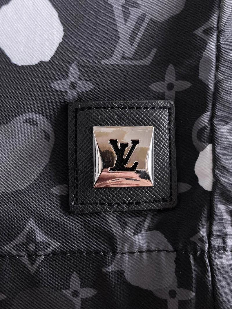 Top mirror Louis Vuitton Short Pants
