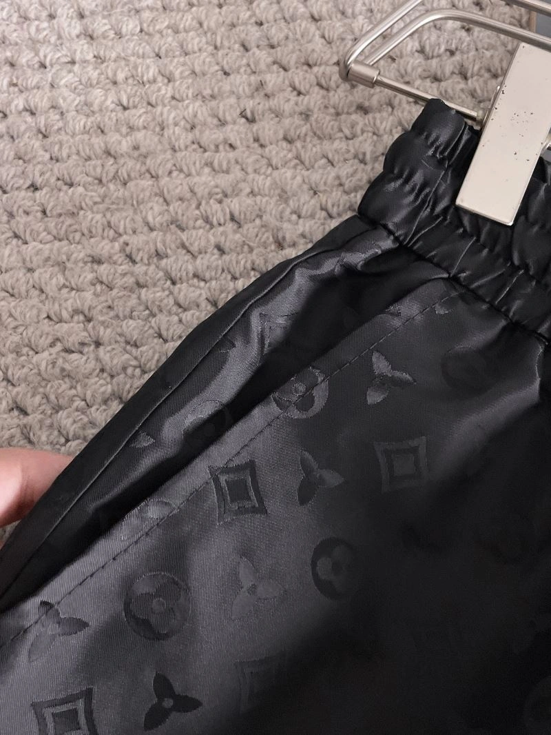 Indistinguishable Louis Vuitton Short Pants