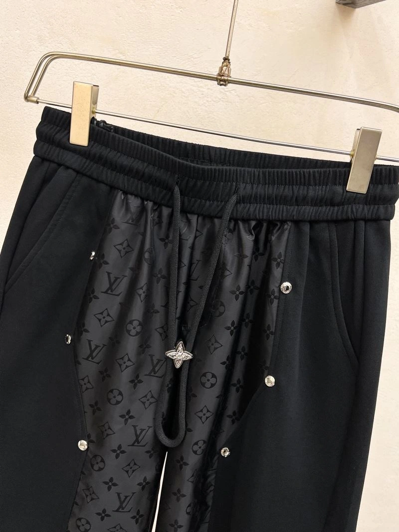 Inexpensive Louis Vuitton Short Pants