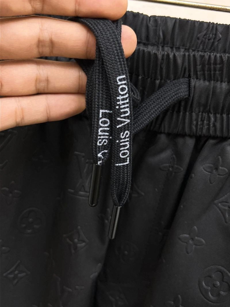 Cut-rate Louis Vuitton Short Pants