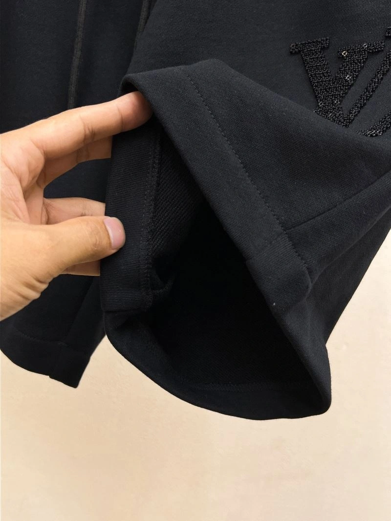 Budget-friendly Louis Vuitton Short Pants