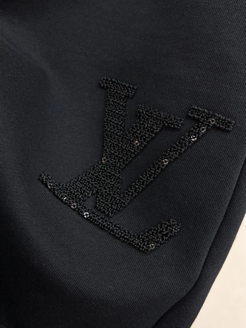 Budget-friendly Louis Vuitton Short Pants