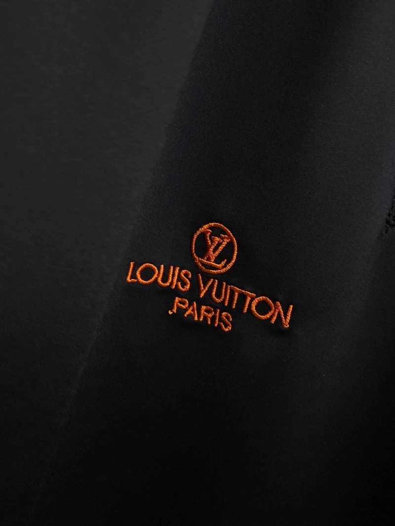 Indistinguishable Louis Vuitton Short Pants