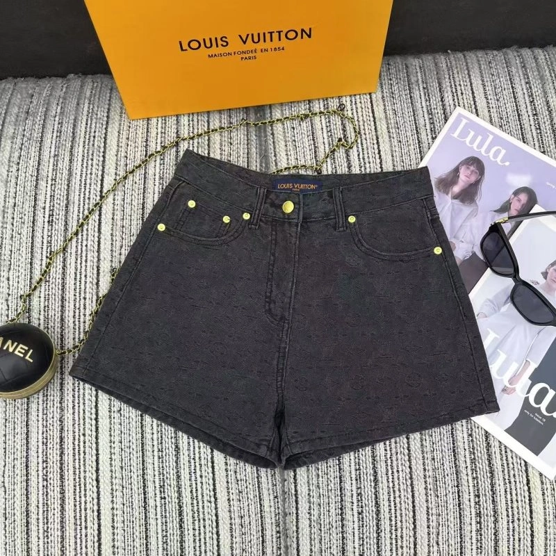 Louis Vuitton Short Pants