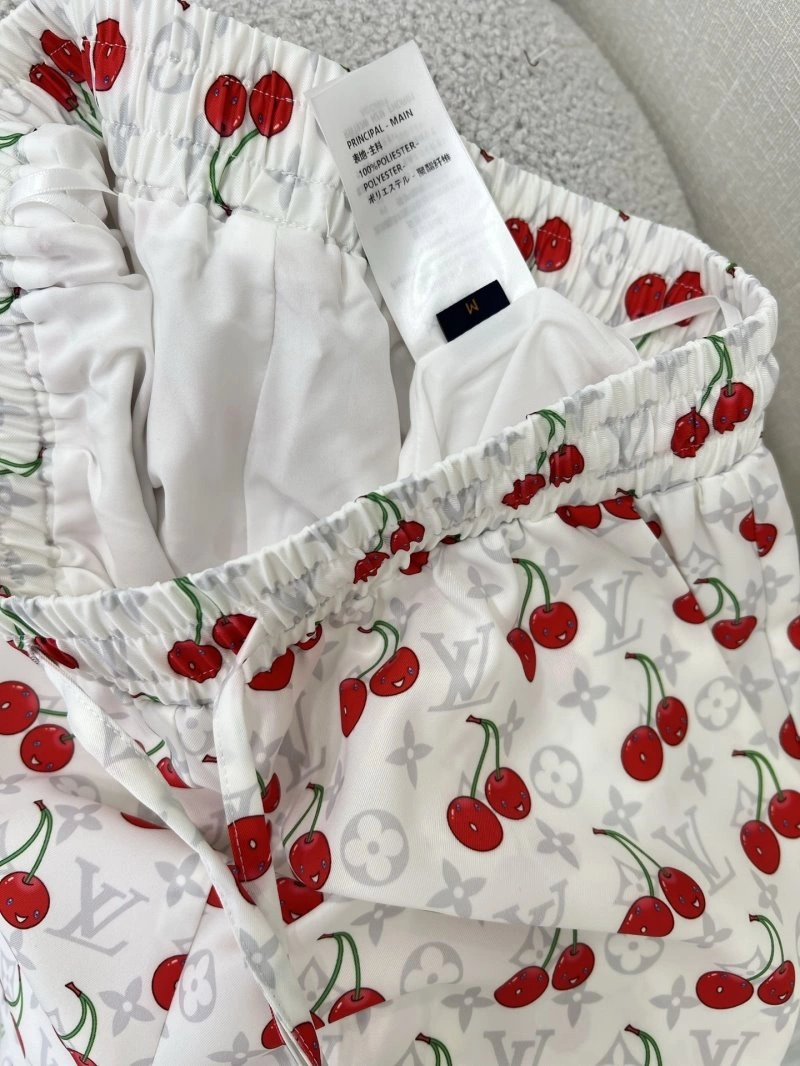 Brand-authenticated Louis Vuitton Short Pants
