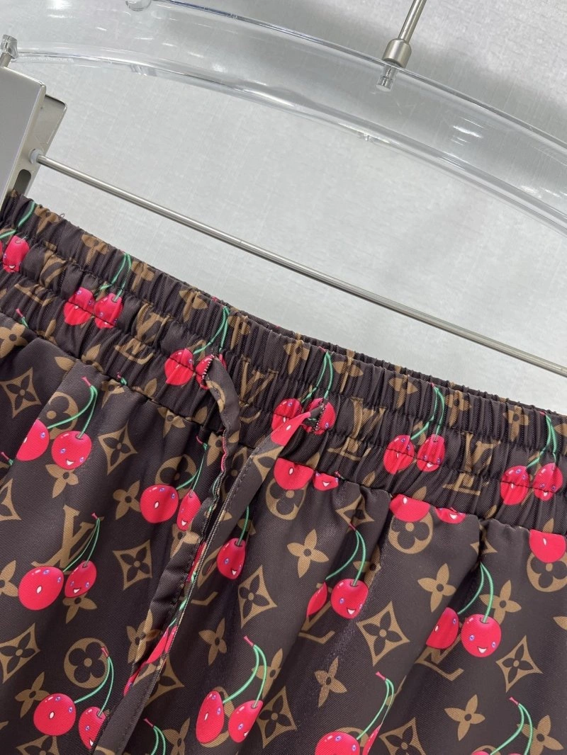 Original Louis Vuitton Short Pants