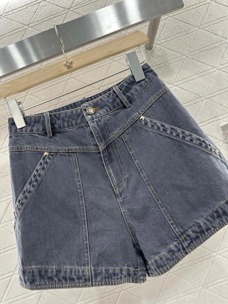 Cut-rate Louis Vuitton Short Pants