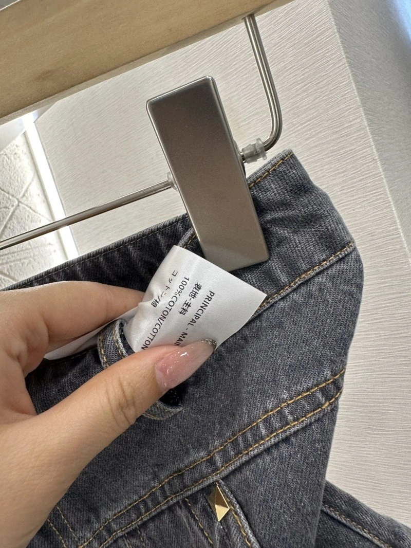 Cut-rate Louis Vuitton Short Pants