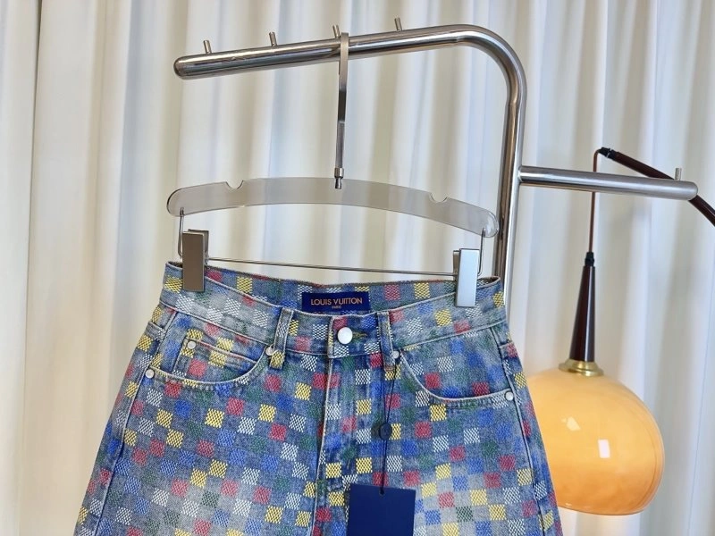 Top match Louis Vuitton Short Pants