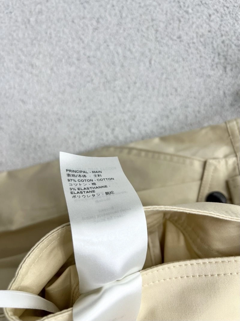 Cut-rate Louis Vuitton Short Pants