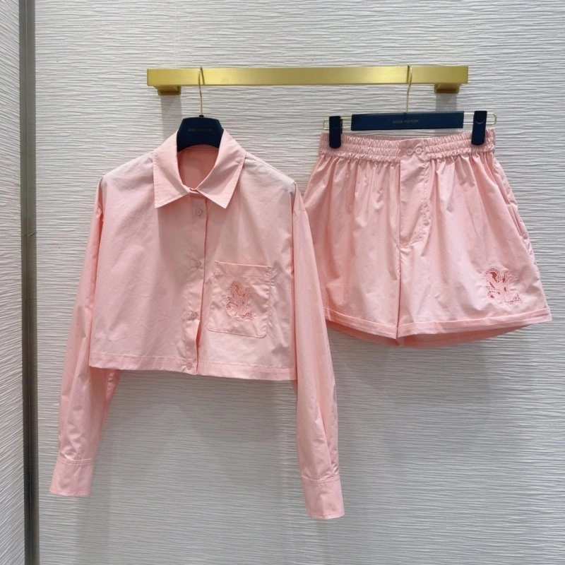 Inexpensive Louis Vuitton Short Pants