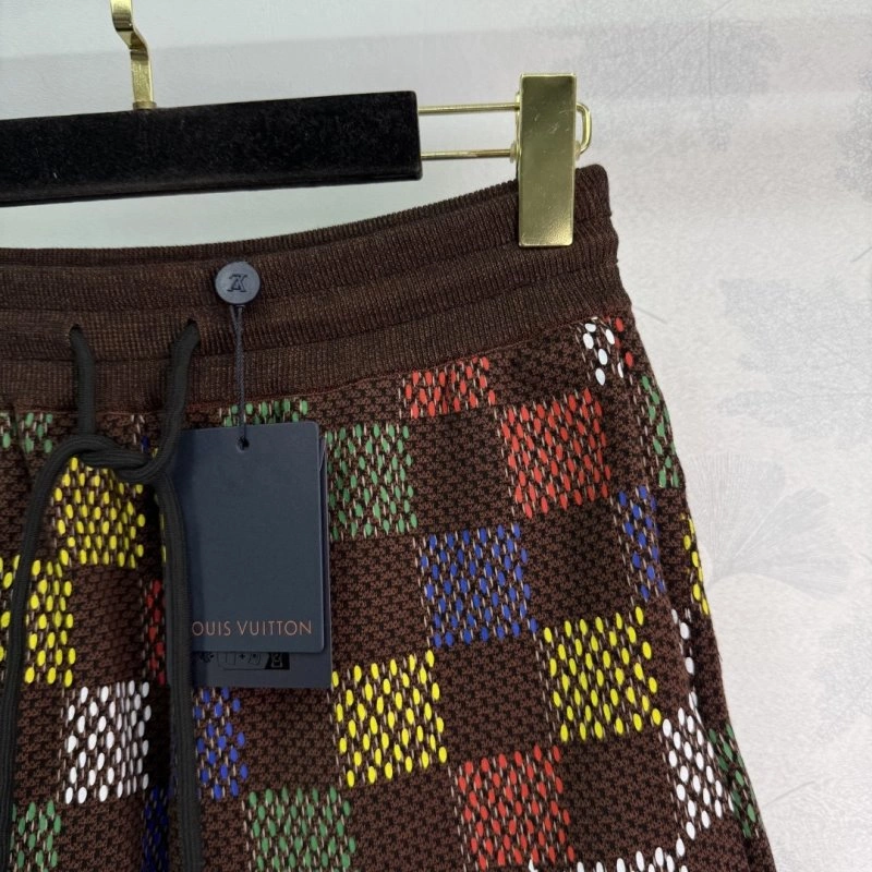 Budget-friendly Louis Vuitton Short Pants