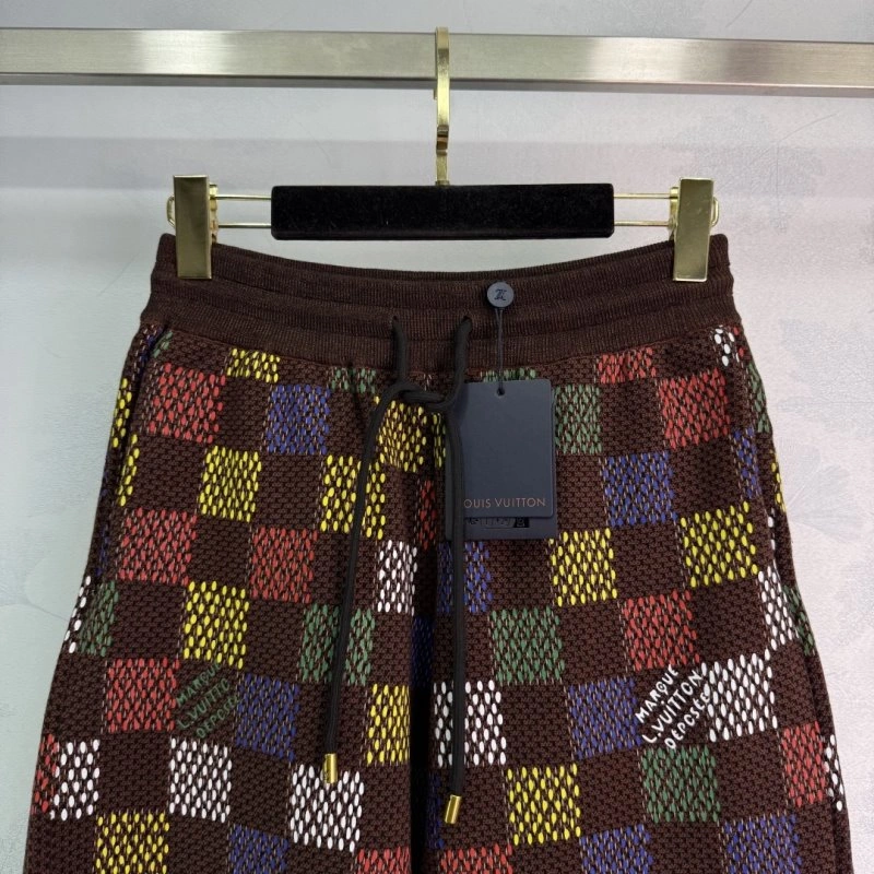 Budget-friendly Louis Vuitton Short Pants