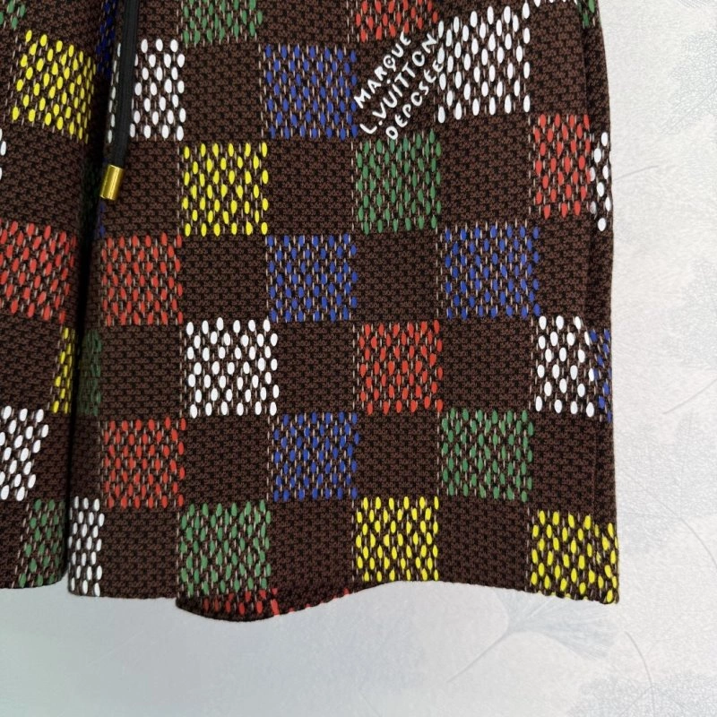 Budget-friendly Louis Vuitton Short Pants