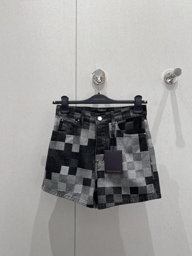 Louis Vuitton Short Pants