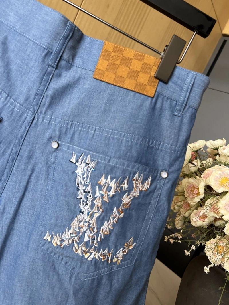Reasonably priced Louis Vuitton Short Pants