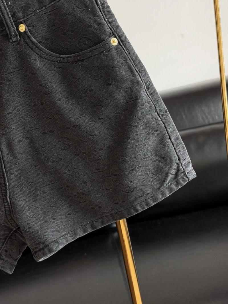 Cut-rate Louis Vuitton Short Pants