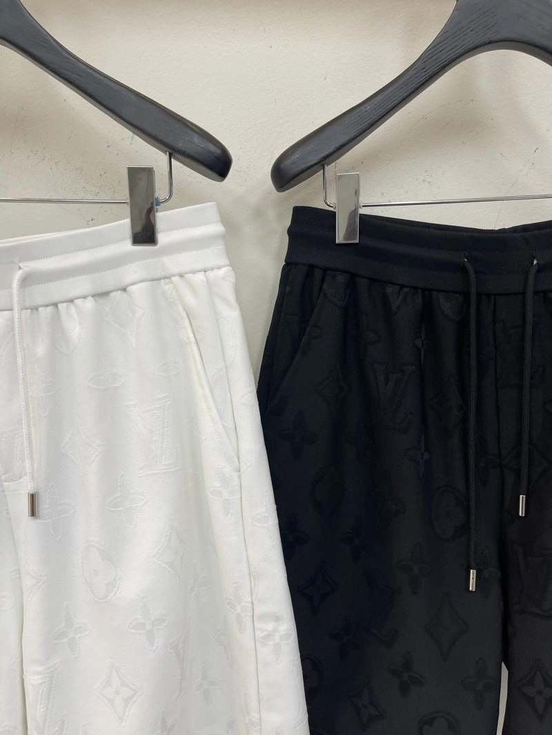 Indistinguishable Louis Vuitton Short Pants