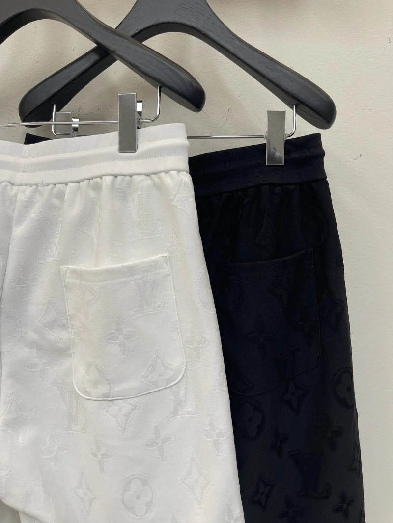 Indistinguishable Louis Vuitton Short Pants