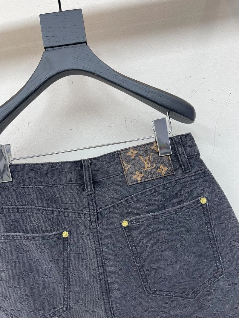 Bargain Louis Vuitton Short Pants