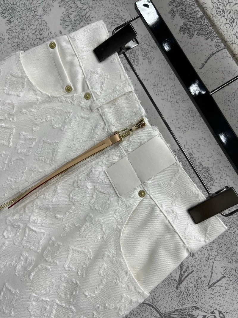 Inexpensive Louis Vuitton Short Pants