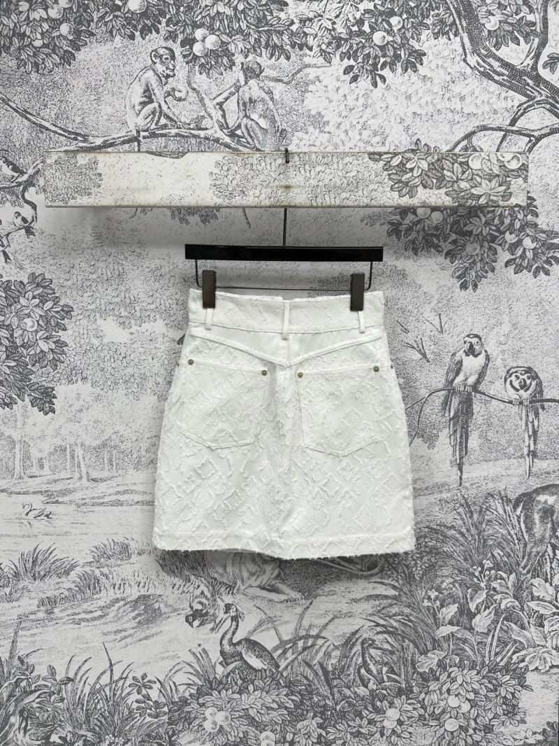 Inexpensive Louis Vuitton Short Pants