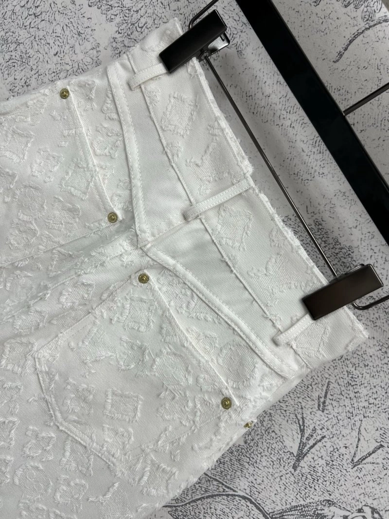 Inexpensive Louis Vuitton Short Pants