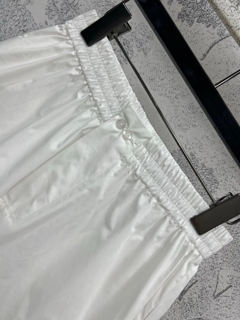 Exact replica Louis Vuitton Short Pants