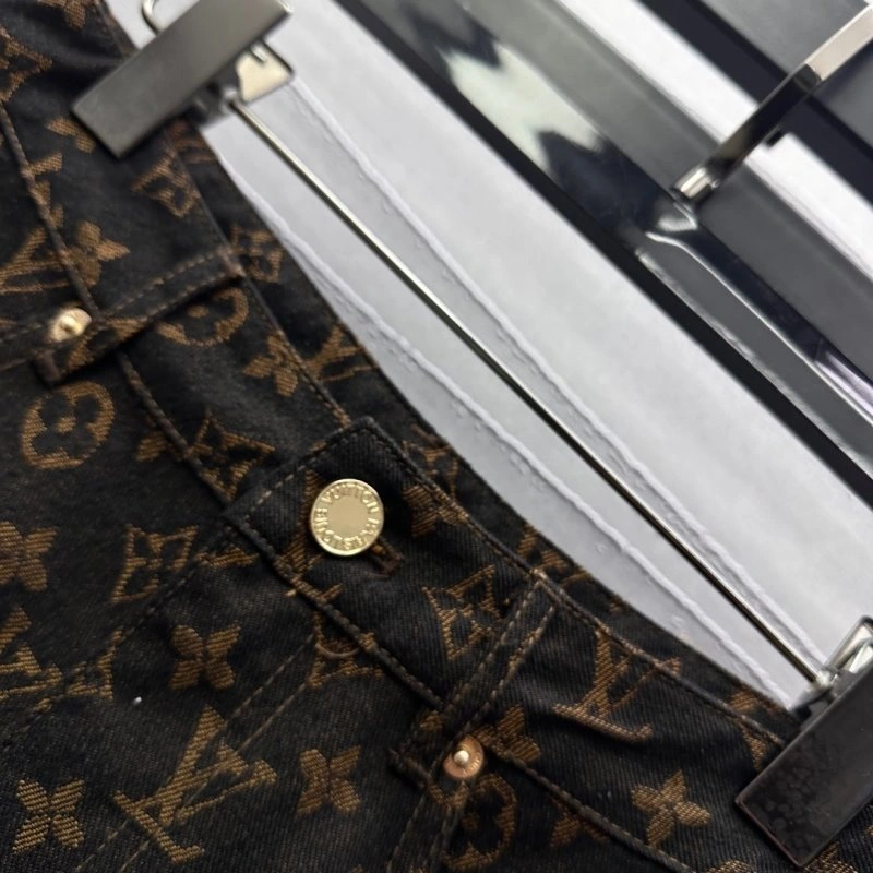 Indistinguishable Louis Vuitton Short Pants