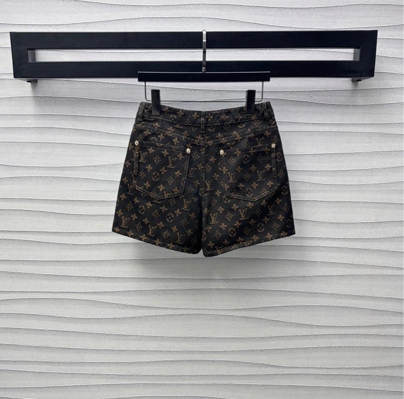 Indistinguishable Louis Vuitton Short Pants