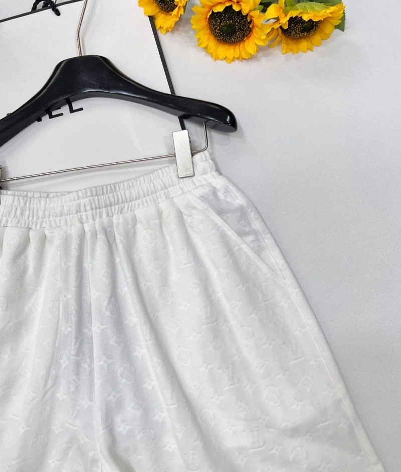 Top mirror Louis Vuitton Short Pants