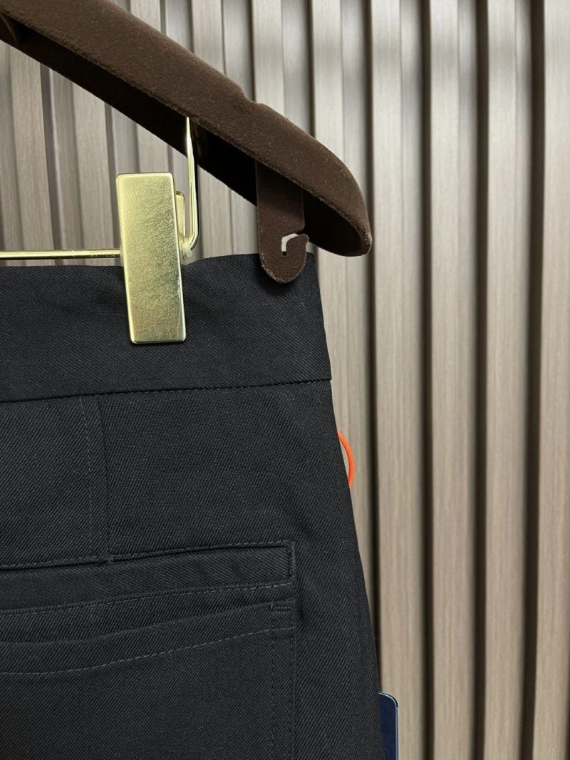 Cut-rate Louis Vuitton Short Pants