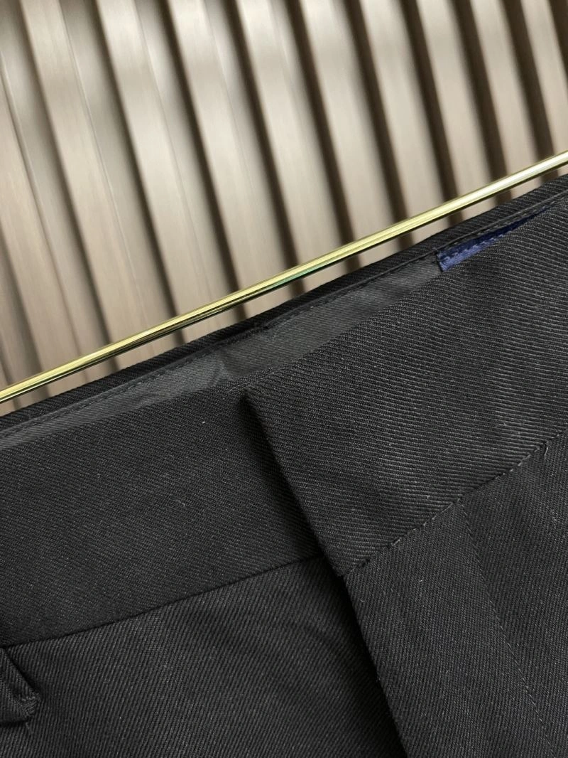 Cut-rate Louis Vuitton Short Pants