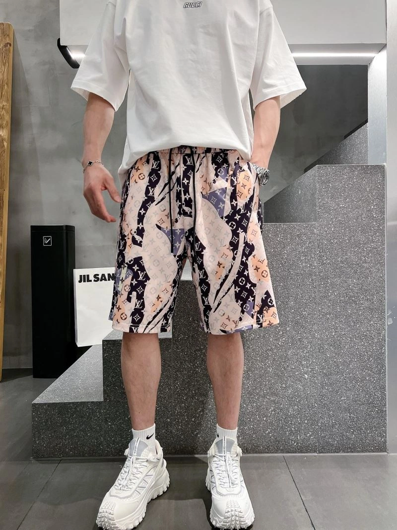 Value-priced Louis Vuitton Short Pants