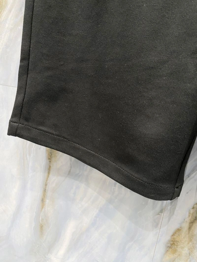 Top match Louis Vuitton Short Pants