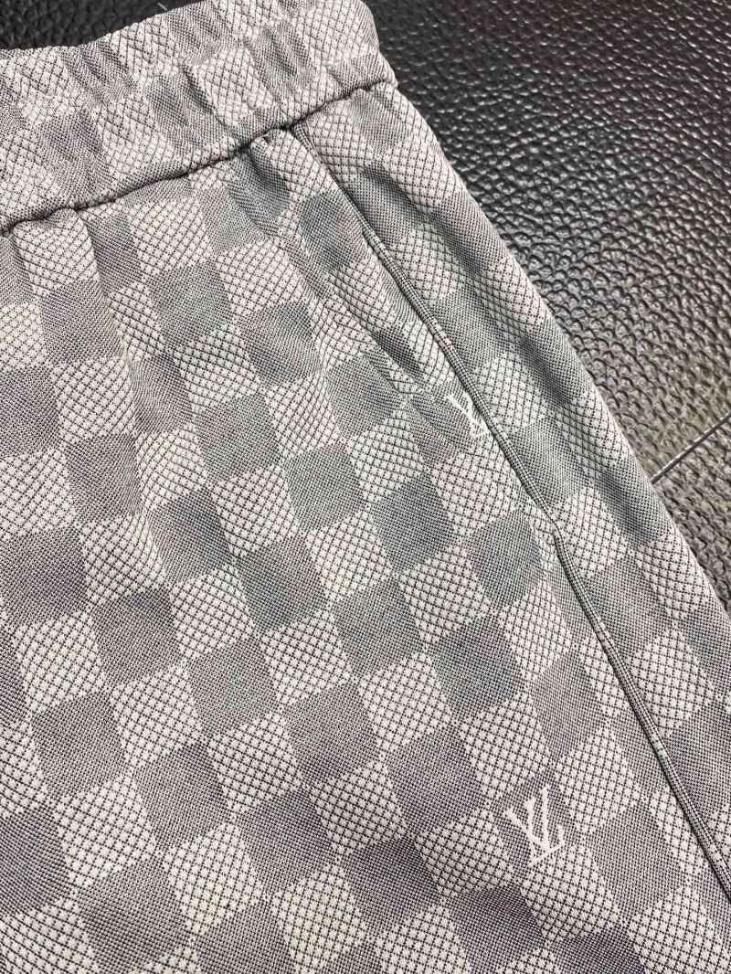 Bargain Louis Vuitton Short Pants
