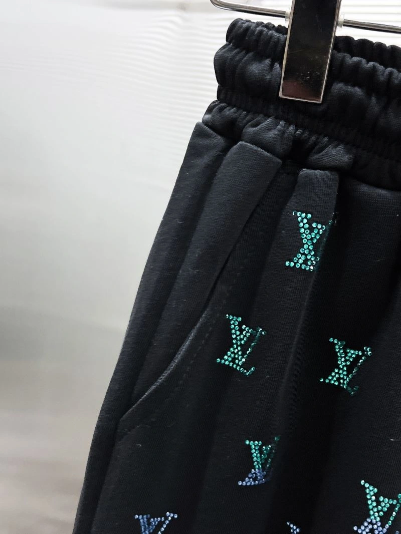 Factory-made Louis Vuitton Short Pants