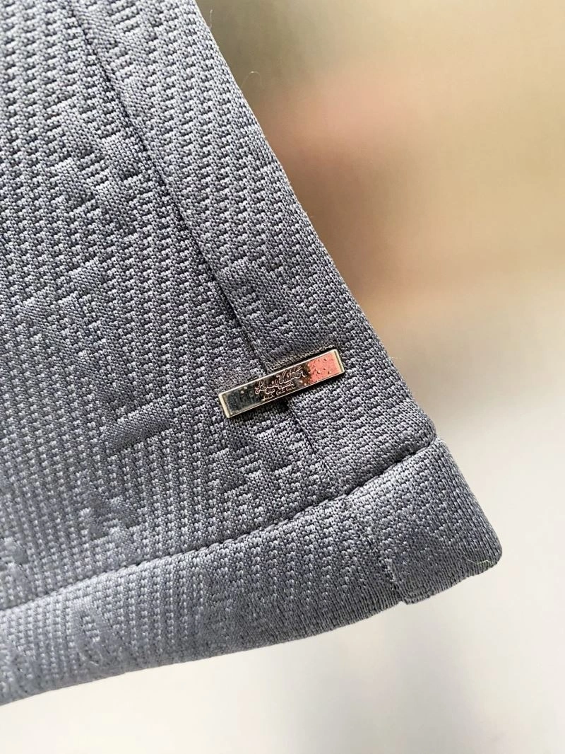 Accurate model Louis Vuitton Short Pants