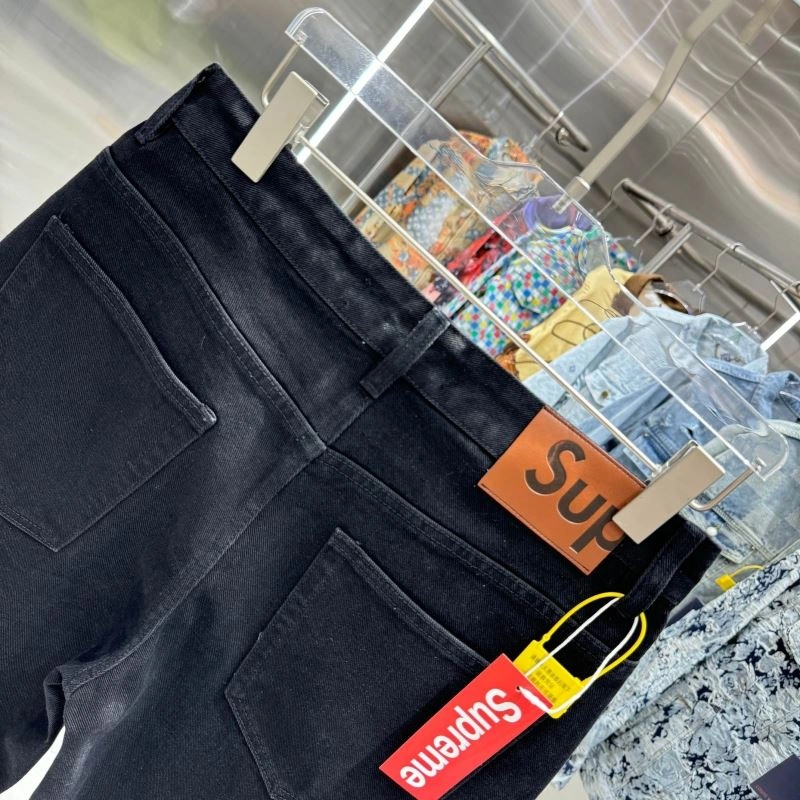 Official Louis Vuitton Short Pants