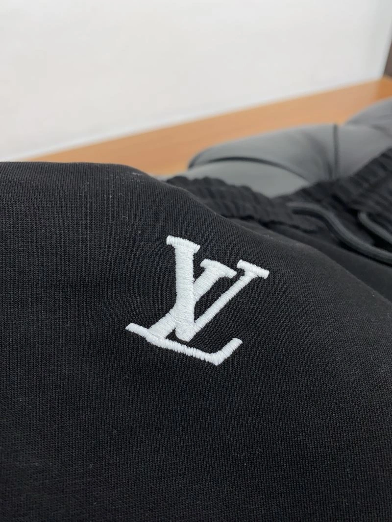 Cut-rate Louis Vuitton Short Pants