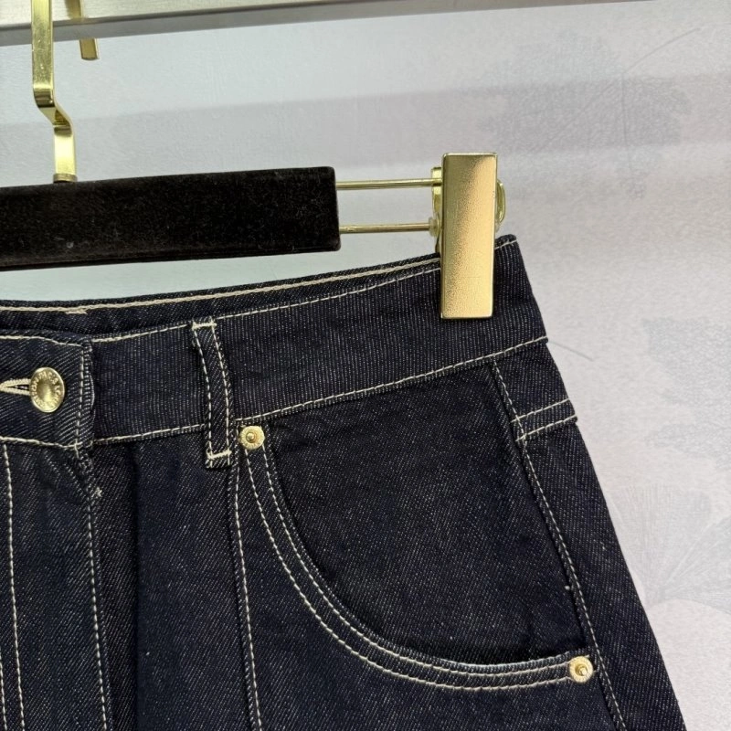 Cut-rate Louis Vuitton Short Pants