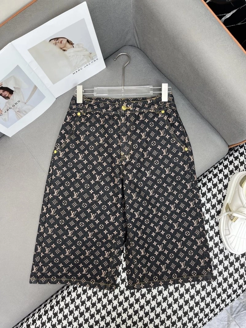 Louis Vuitton Short Pants